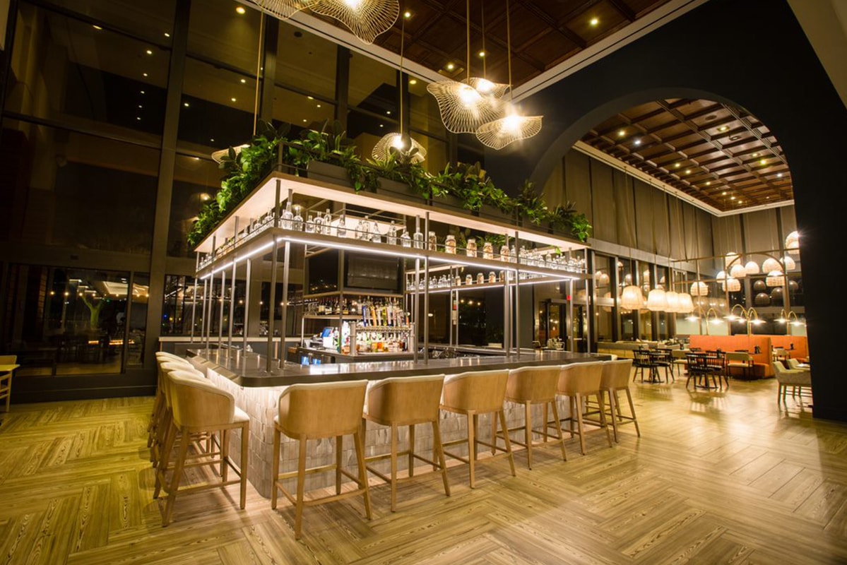 5 Stunning Places to See Fall Foliage | SPIRE Hospitality